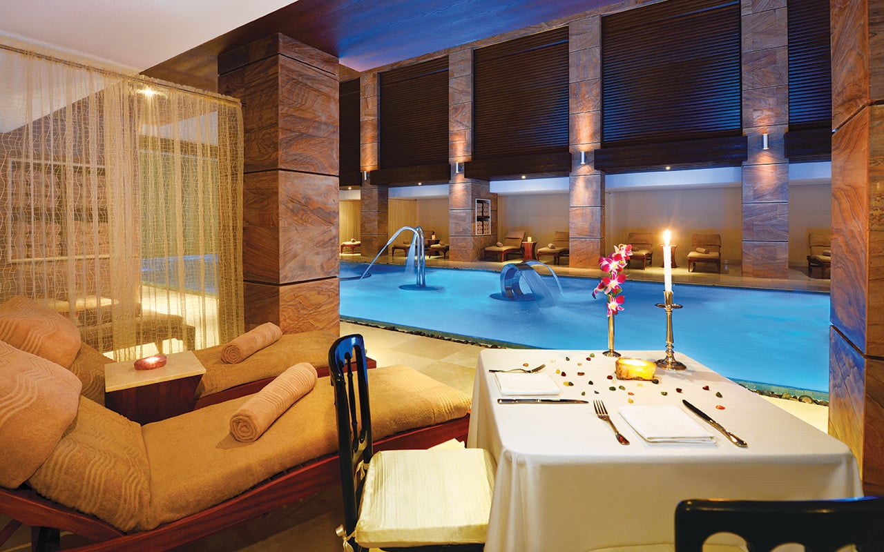 Intimate Dining at The Gem Spa | Coral Beach Cancun